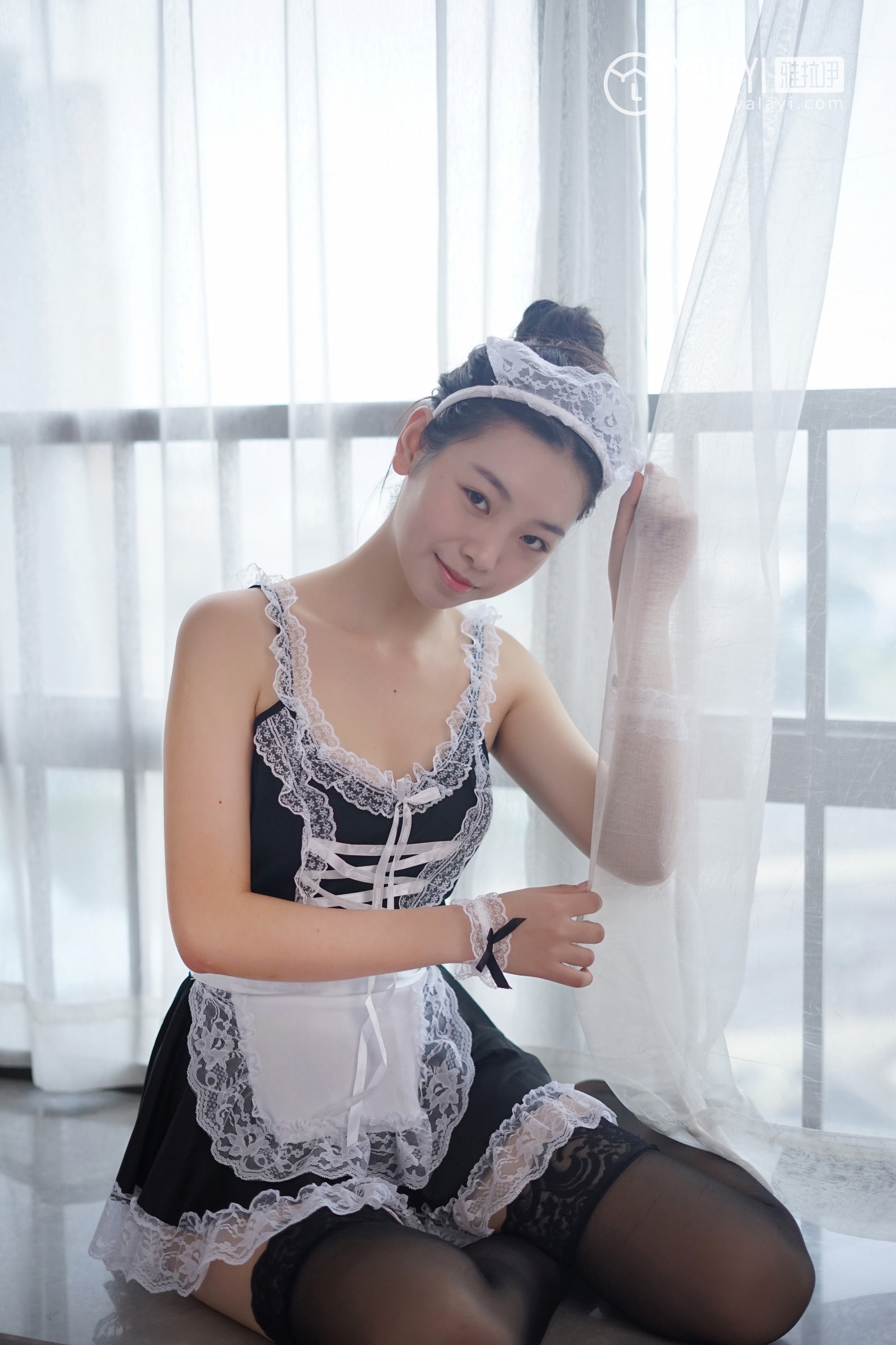 [YALAYI雅拉伊] 2018.12.10 No.021 少女女仆 嚴冰冰 [43P] - 貼圖 - 絲襪美腿 - JKF 捷克論壇