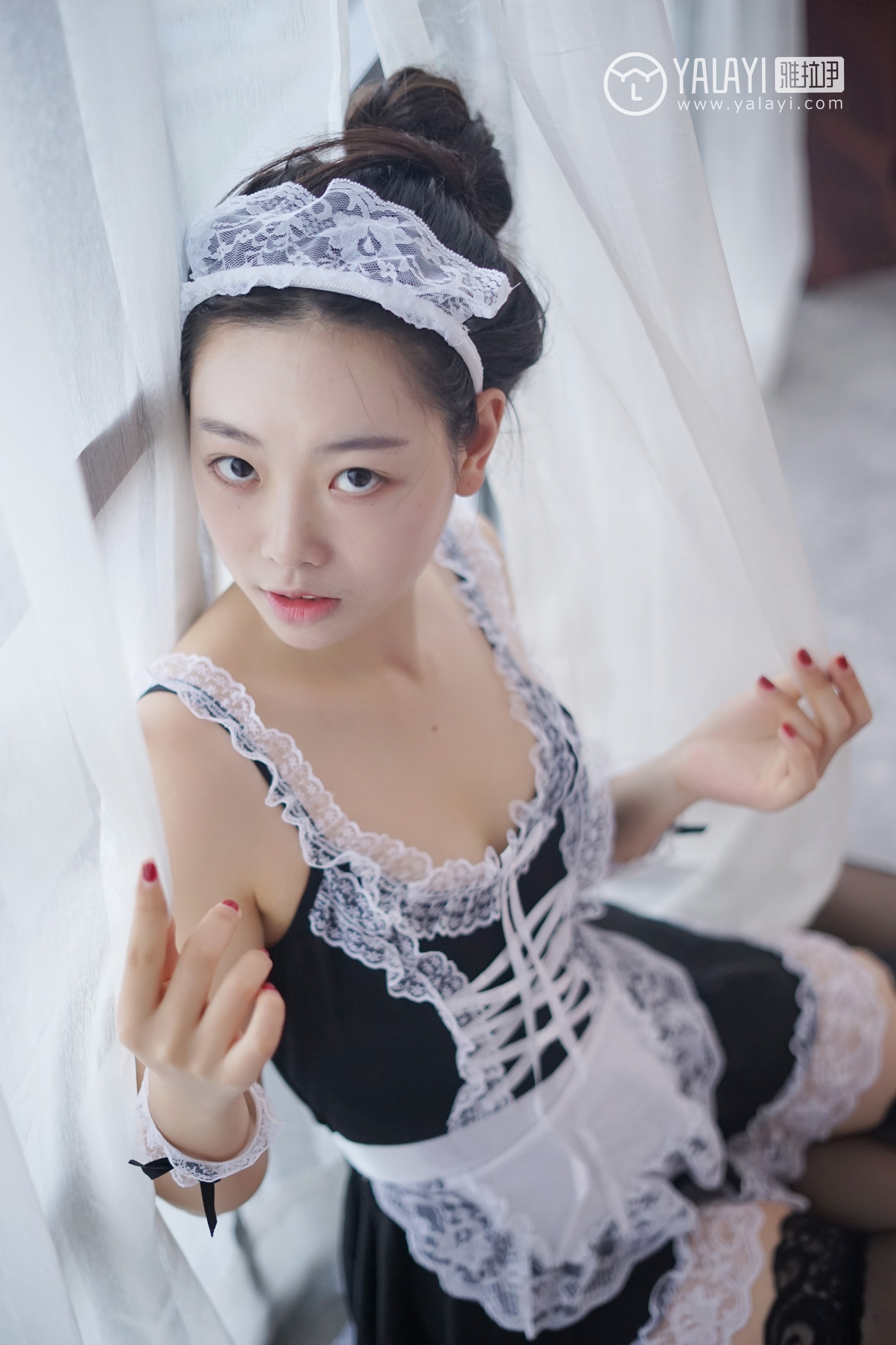 [YALAYI雅拉伊] 2018.12.10 No.021 少女女仆 嚴冰冰 [43P] - 貼圖 - 絲襪美腿 - JKF 捷克論壇