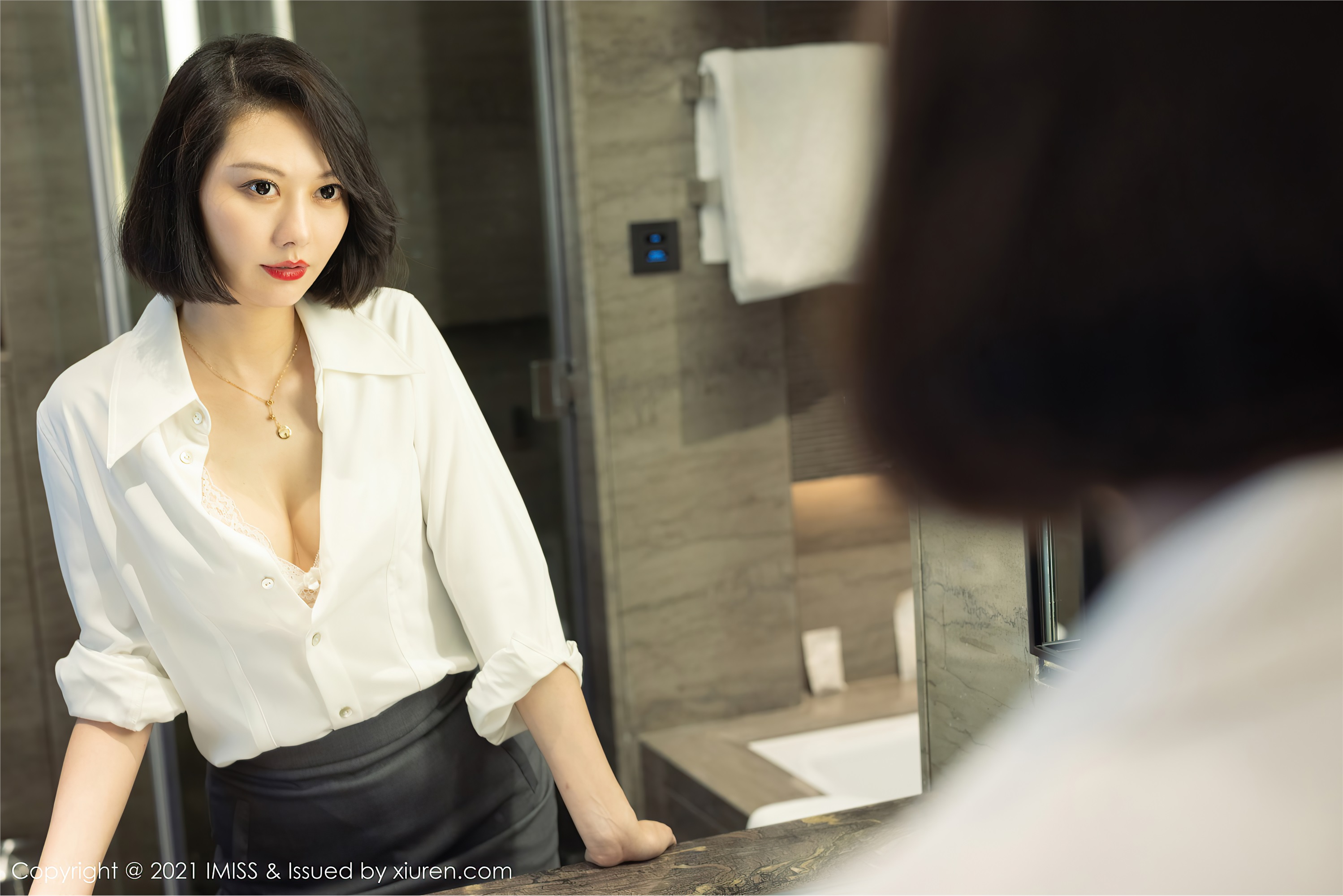 【IMiss愛蜜社系列】2021.08.13 VOL.623 藝軒 完整版無水印寫真【83P】 - 貼圖 - 絲襪美腿 - JKF 捷克論壇