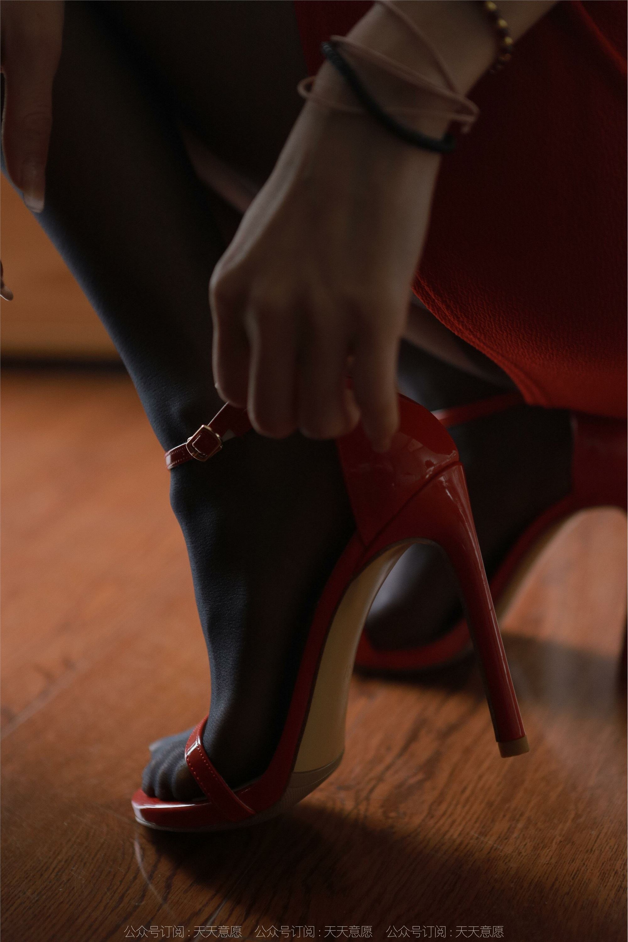 【IESS異思趣向系列】絲享家 小六《 紅顔禍水 》【94P】 - 貼圖 - 絲襪美腿 - R18成人站-流量密碼