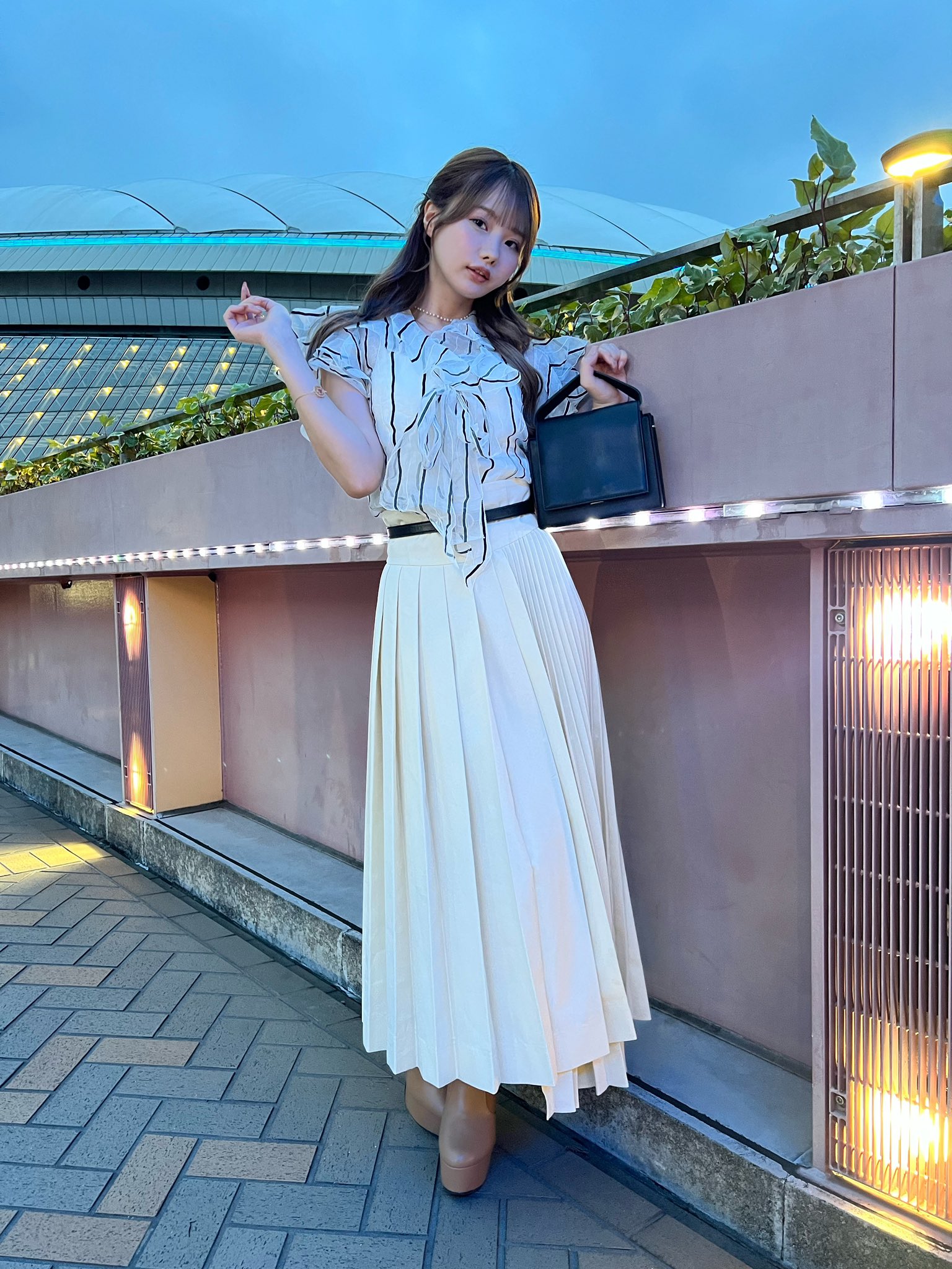 合法小只马萝莉发威， MUDR-225 新生代超强发片姬《松本一香》秀战力-岛国女优-帝王之家